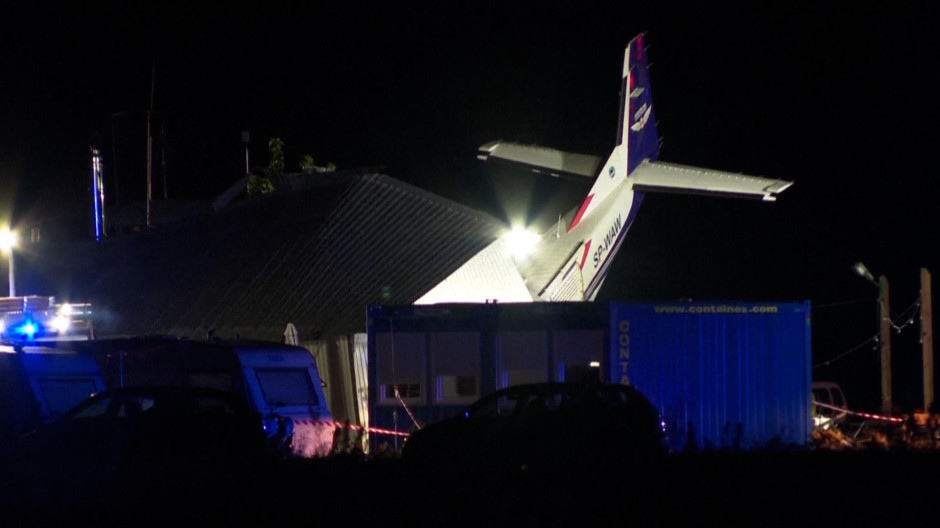 Cinco personas muertas al caer una avioneta cerca de Varsovia debido al mal tiempo