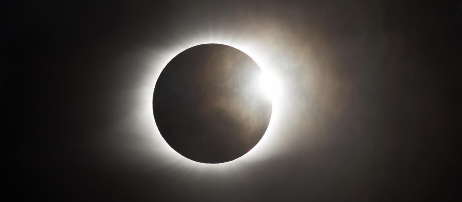 El eclipse solar que será visible desde España este octubre: todo lo ...