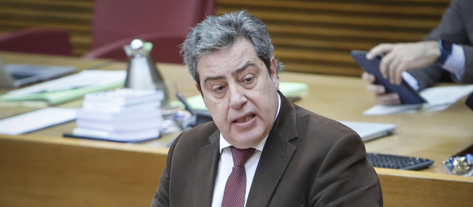 Vox sitúa a José María Llanos como nuevo portavoz en las Cortes Valencianas