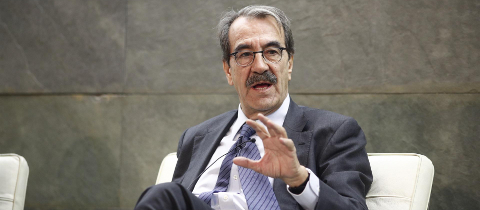 El Gobierno concede a título póstumo la Cruz del Mérito Civil al ...