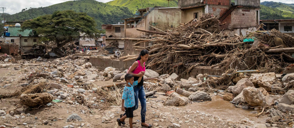 Venezuela calcula un centenar de víctimas mortales en el «deslave»