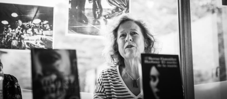 La escritora Berna González Harbour gana el Premio Granada Noir