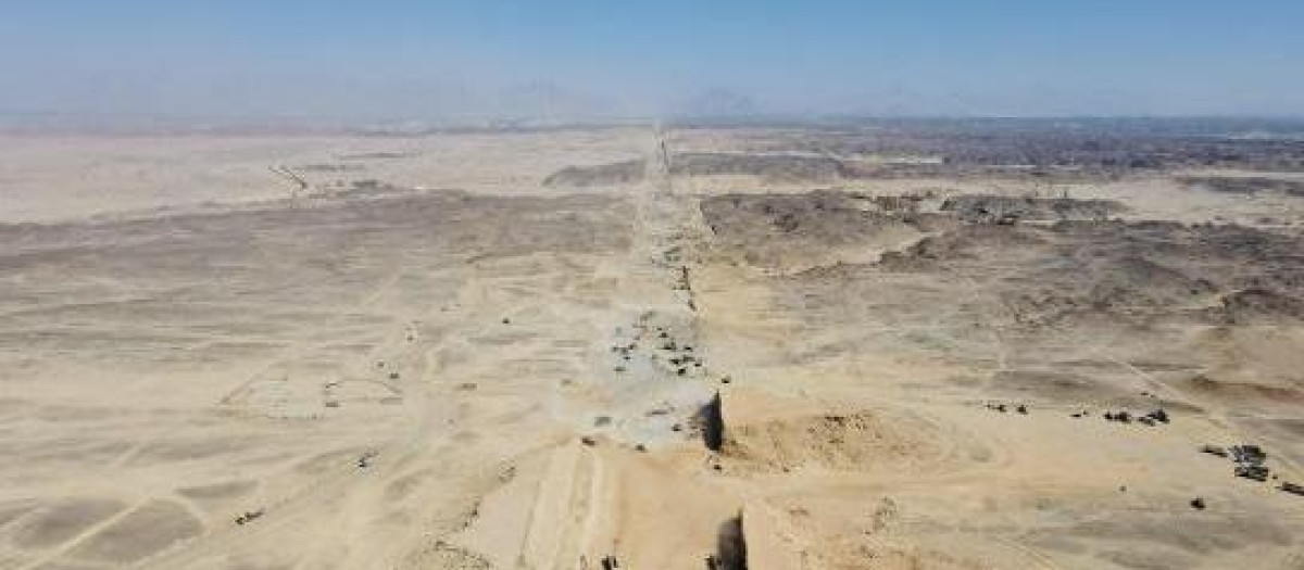Comienzan a construir The Line: la futurista ciudad entre paredes del ...