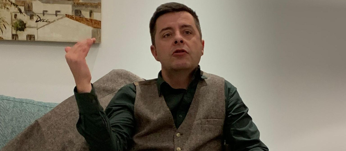 David Cerdá: «El ejecutivo medio tiene la misma dieta intelectual que ...