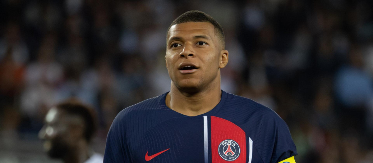 El PSG echa a Mbappé de la gira y le amenaza con un año en la grada si no admite su traspaso ya