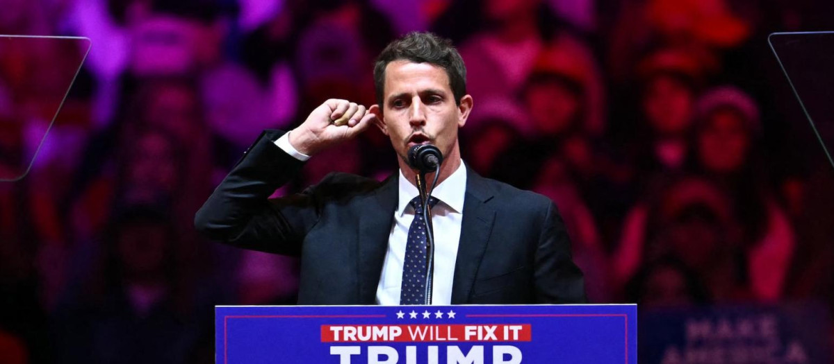 Cargan contra Trump después que un comediante dijera en un acto de ...