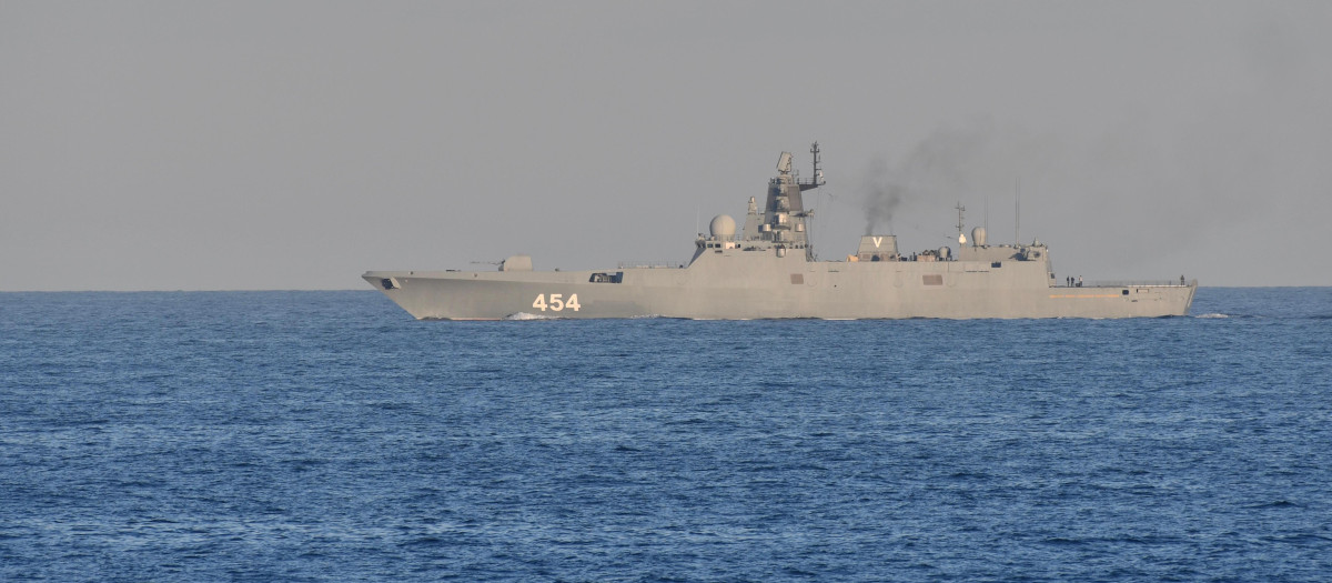 La Armada española planta cara a una fragata rusa capaz de lanzar misiles hipersónicos por ...