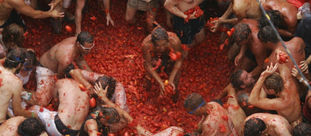 À Punt ofrece en directo la Tomatina de Buñol