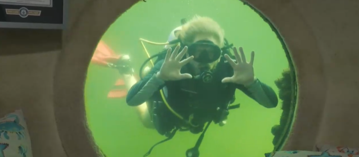 El investigador que vivirá 100 días bajo el agua y tendrá tiempo hasta ...