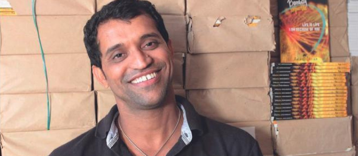 Amin Sheikh, el niño que sobrevivió en las calles de Bombay, presenta ...