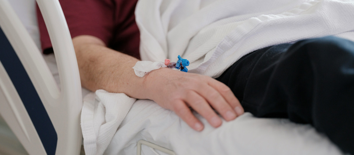 Amable y comprometido con su trabajo: así describen al médico de paliativos acusado de asesinar ...