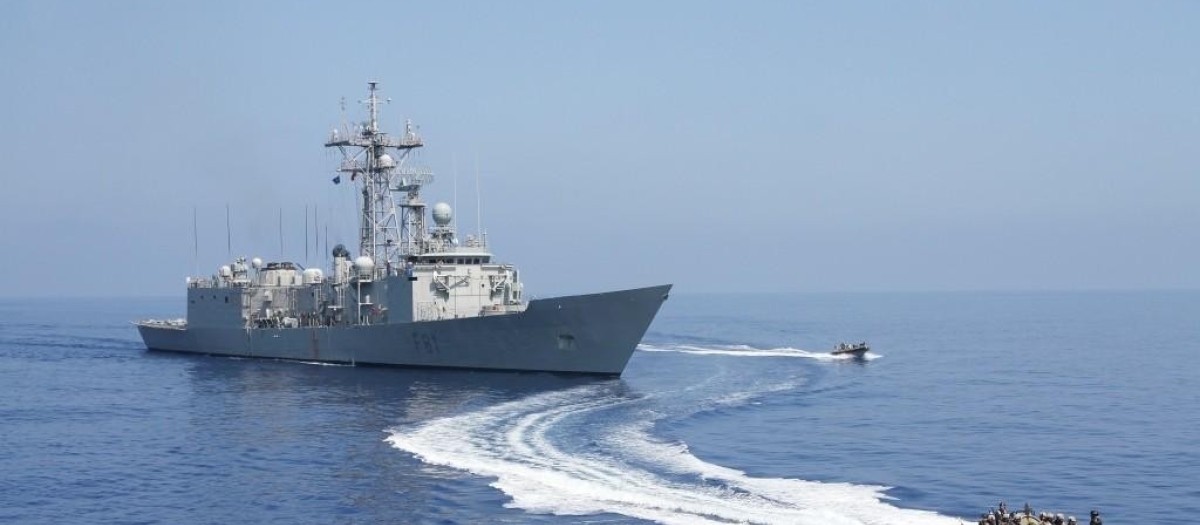 Puertas abiertas del Ejército en Barcelona: tres buques emblemáticos de ...