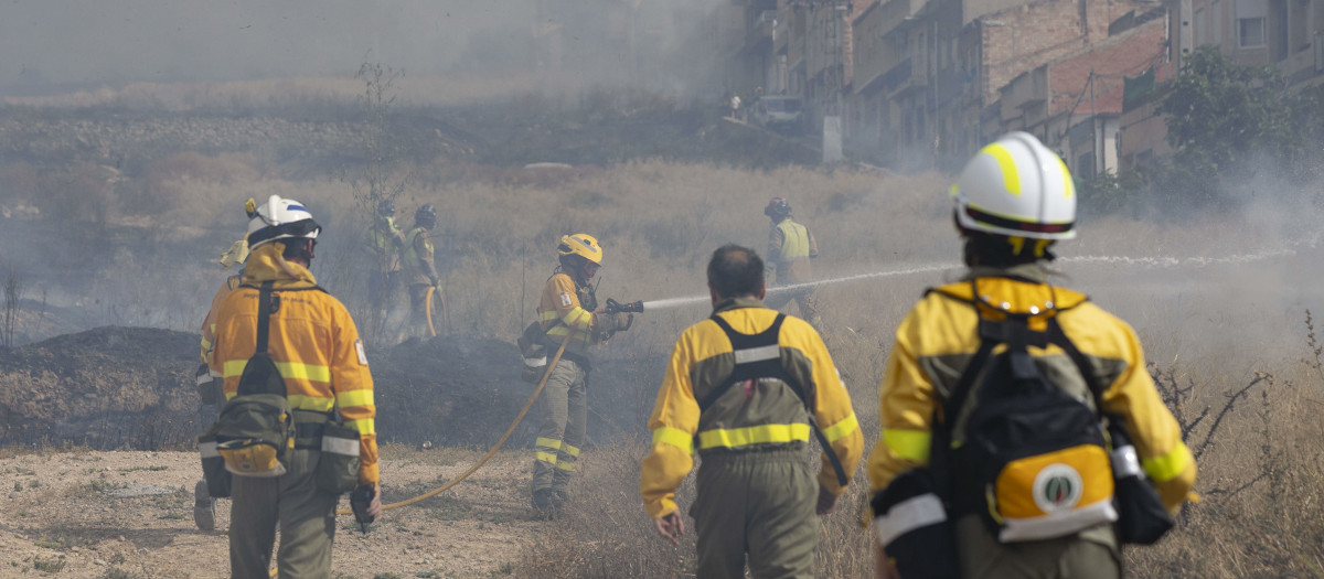 Estabilizado el incendio del parque regional de El Valle-Carrascoy en ...