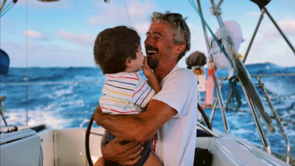 Carmen, Uri y Leo, vuelta al mundo en velero: «Compartir cada minuto ...
