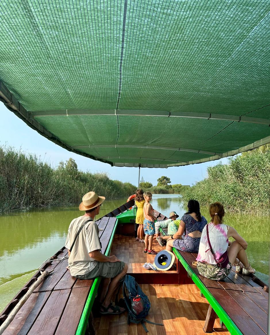 Atardecer en la Albufera: vuelve el paseo en barca gratuito que arrasa ...