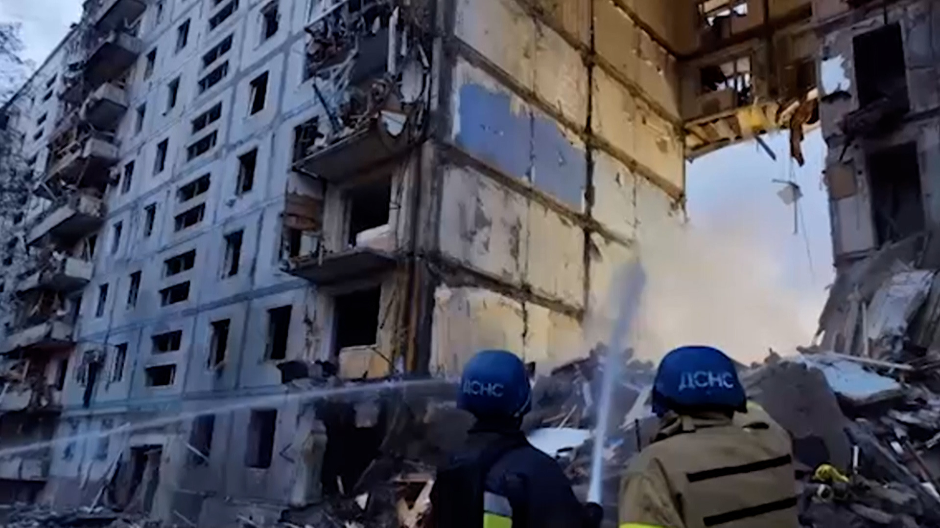 Rusia vuelve a atacar Kiev en respuesta a la explosión del puente de Crimea