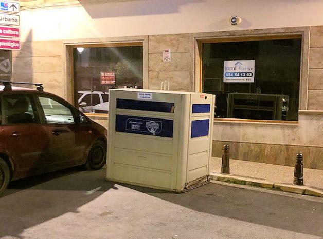 El Ayuntamiento instala diez nuevos contenedores para la recogida de ...