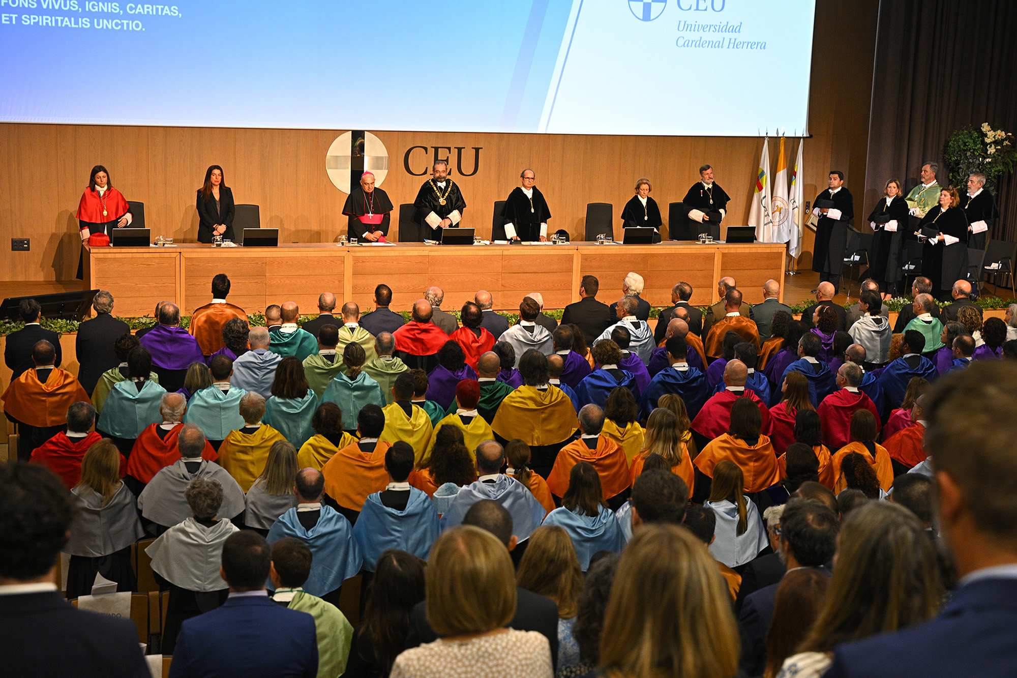 La CEU UCH abre el curso académico en Valencia con Bullón de Mendoza y ...