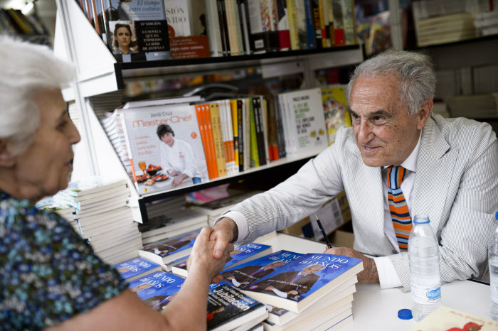 Muere a los 92 años José María Carrascal, gigante del periodismo español