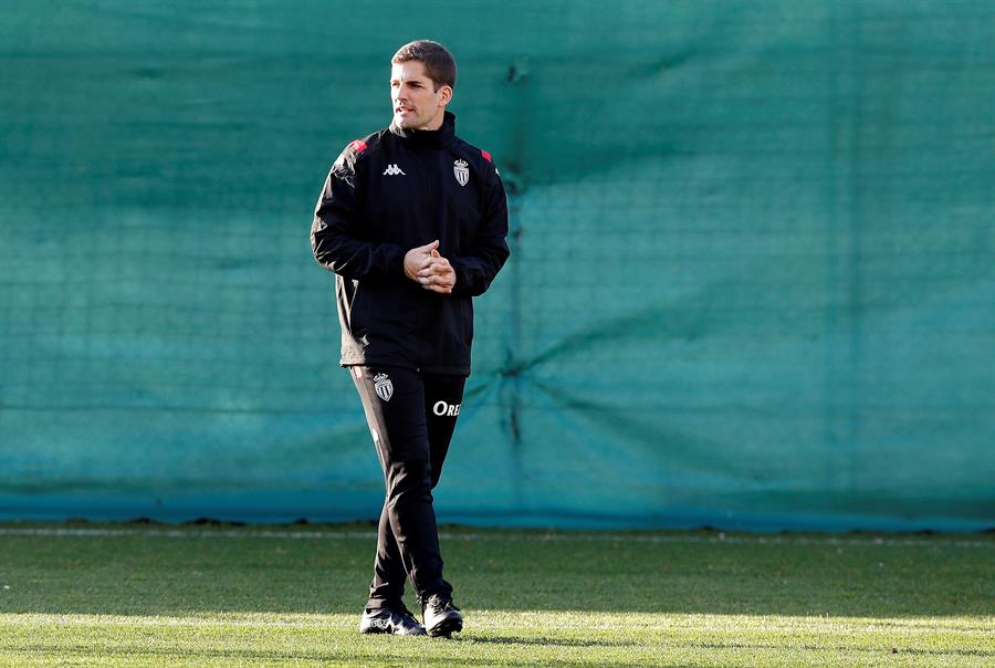 El declive de Robert Moreno, el exseleccionador que traicionó a Luis ...
