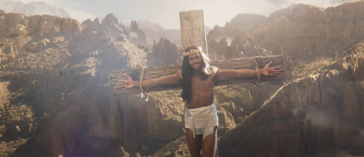 El rapero Lil Nas X atenta contra la libertad religiosa representando ...