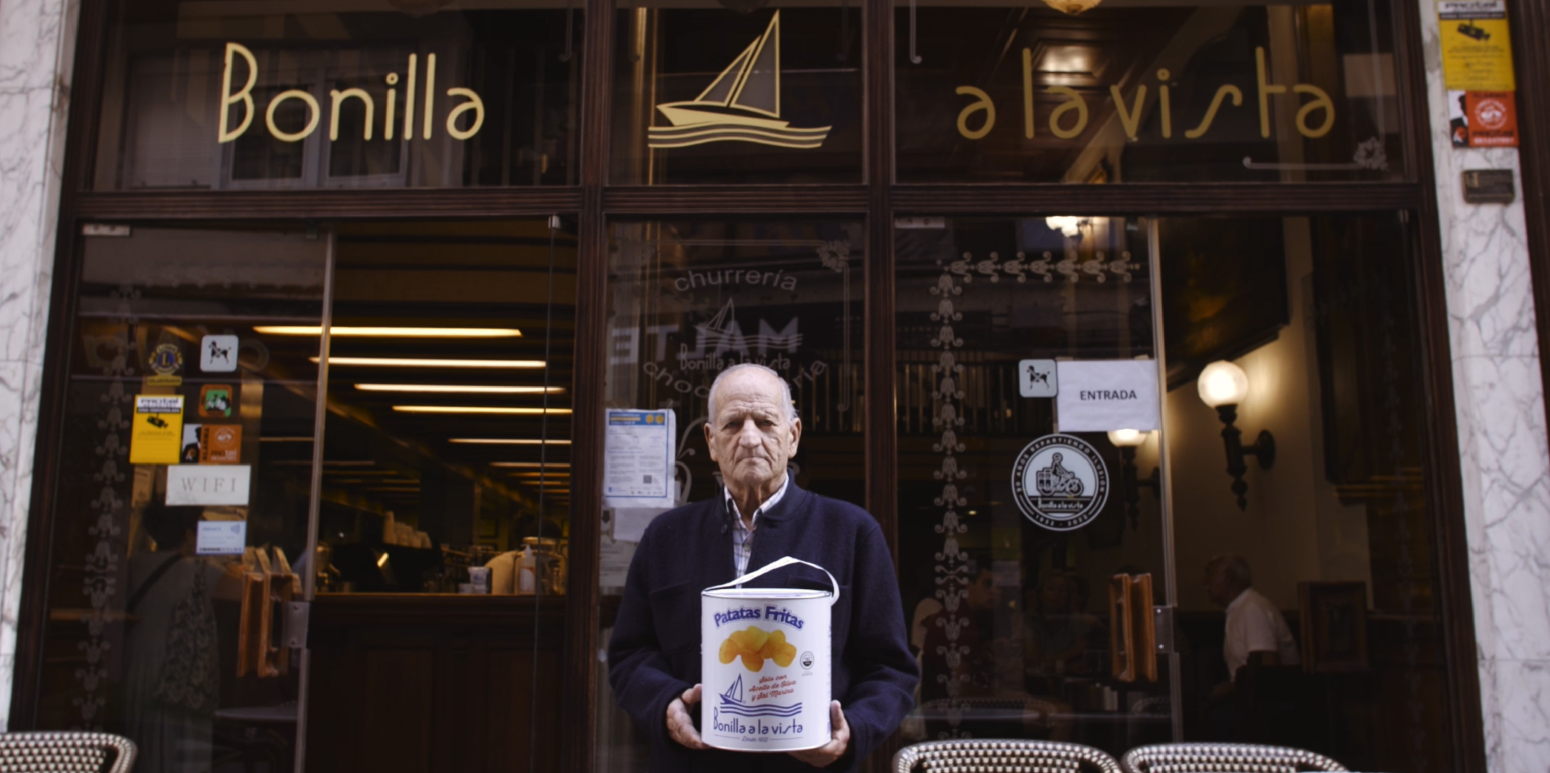 Muere César Bonilla, el propietario de las patatas Bonilla a la Vista