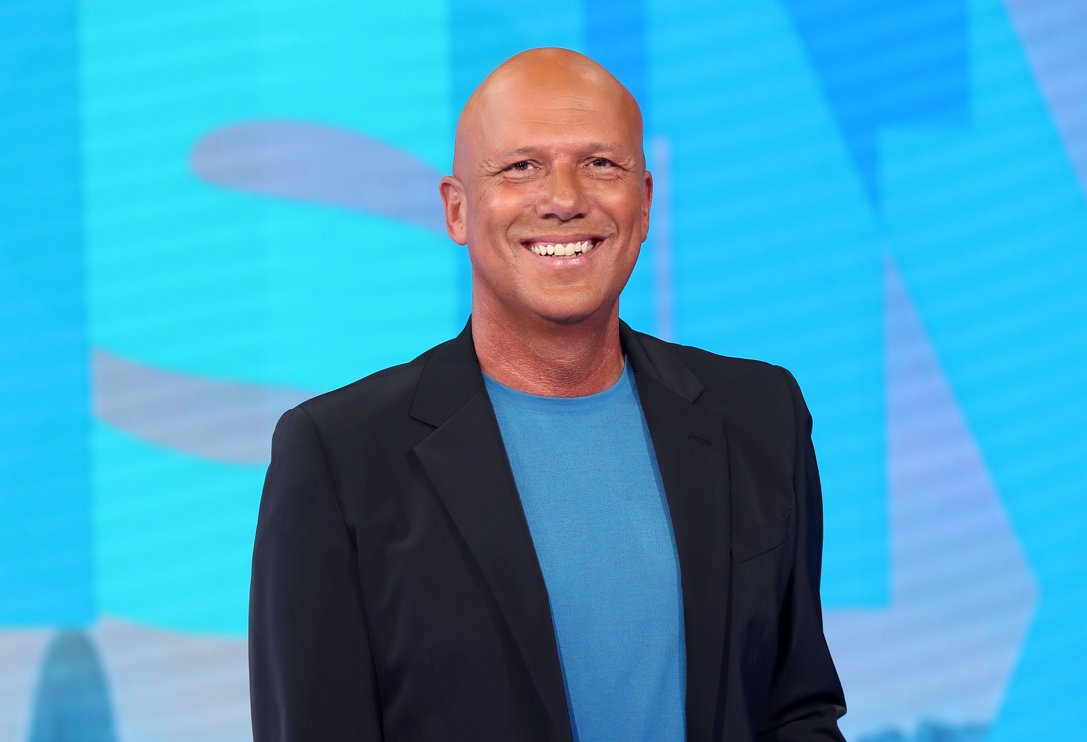 Vuelve Arús, el líder que triunfa con su familia en la televisión