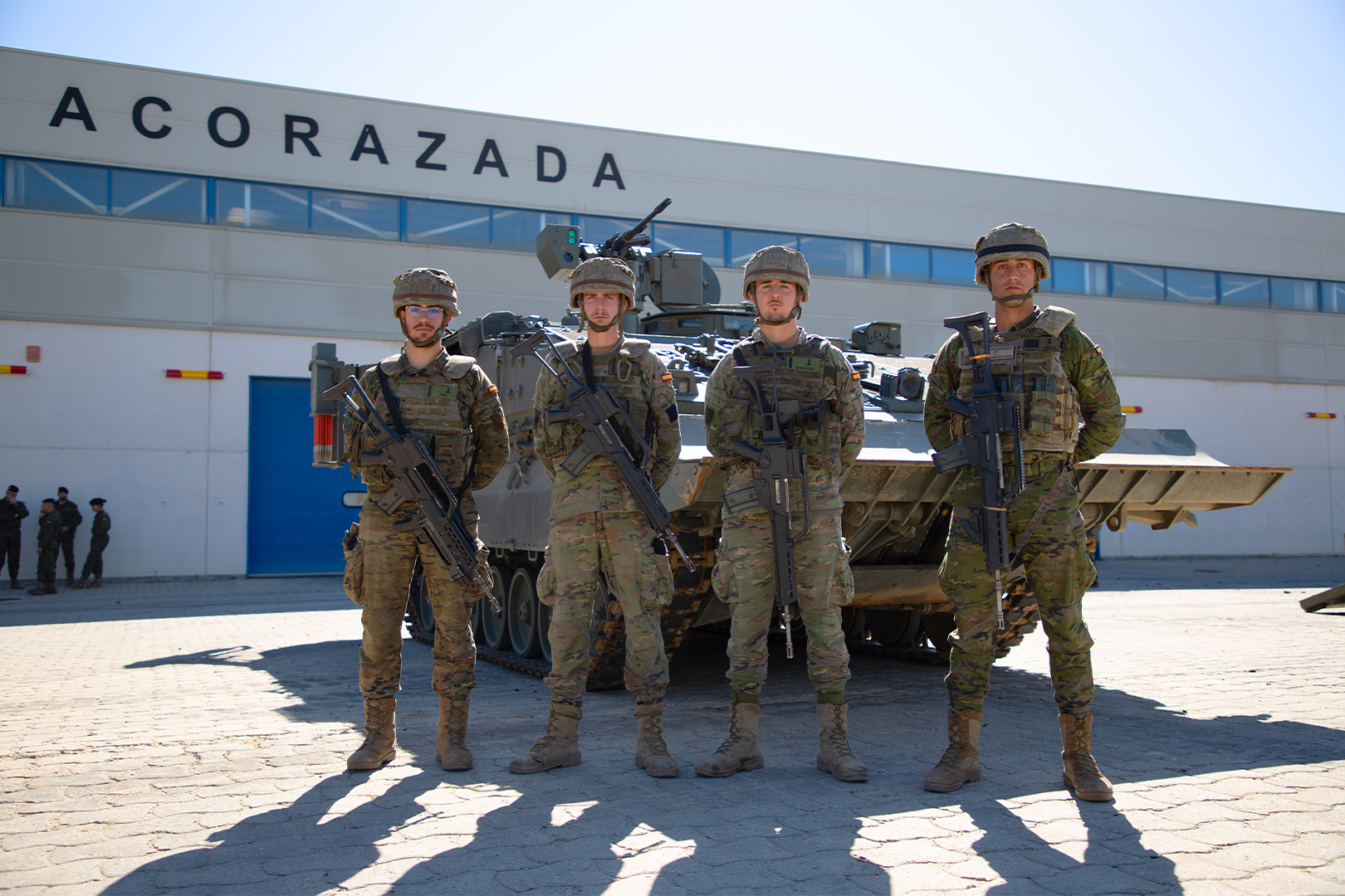 Ejército de Tierra | El Debate, en el corazón de la Brigada «Guadarrama» XII: Una poderosa ...