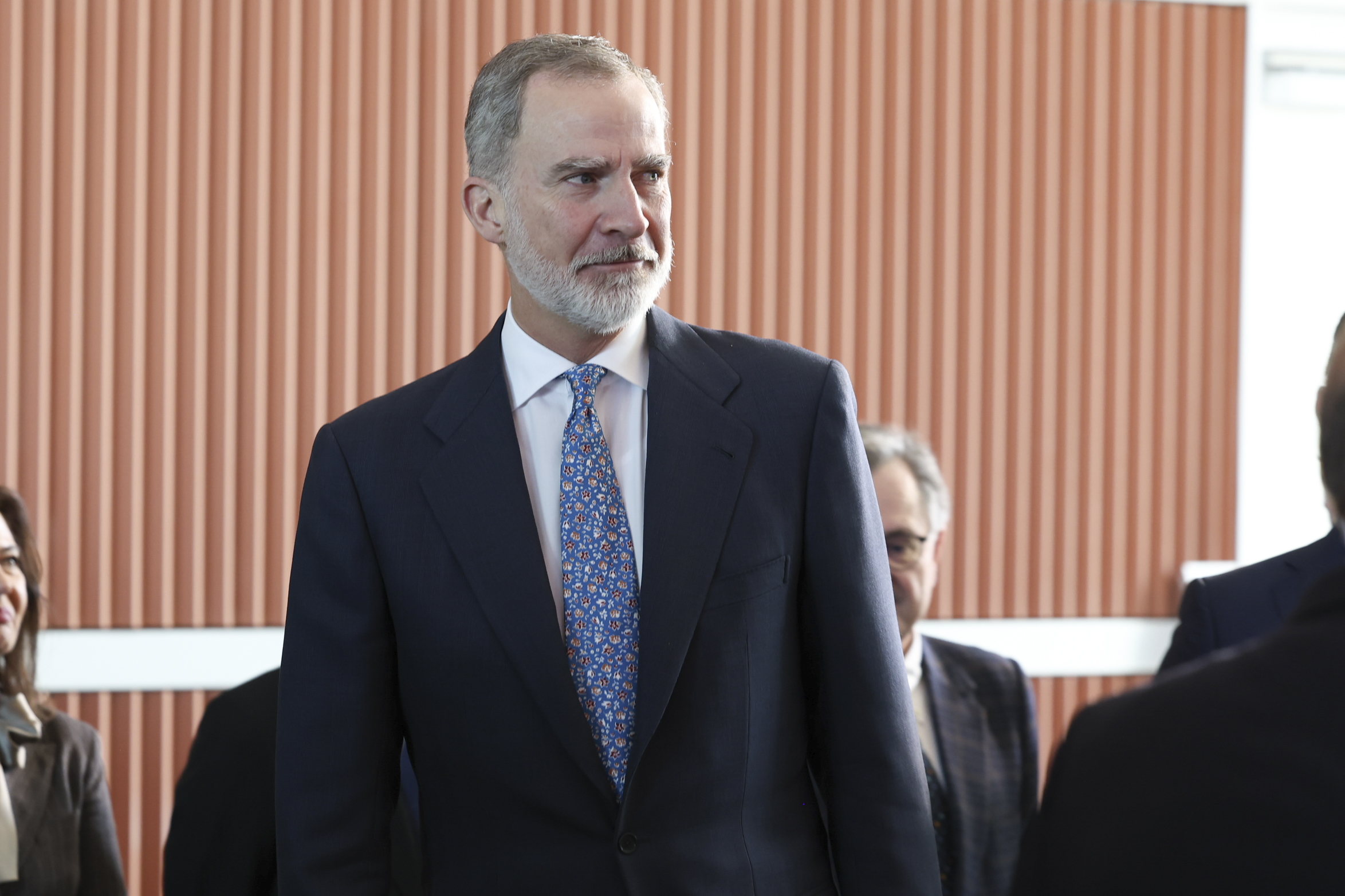 El vestidor de Felipe VI, el rey coronado como más elegante