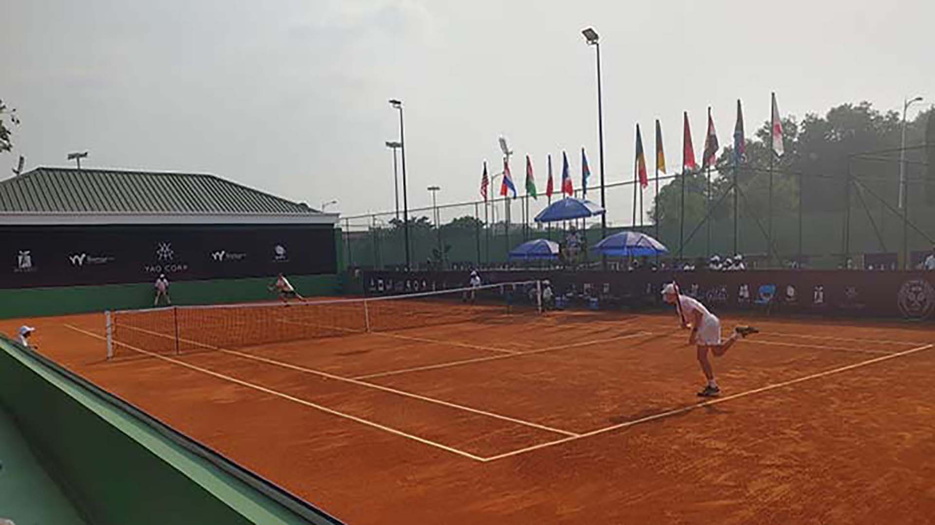 A tiros en un partido de tenis: la surrealista situación vivida en un ...