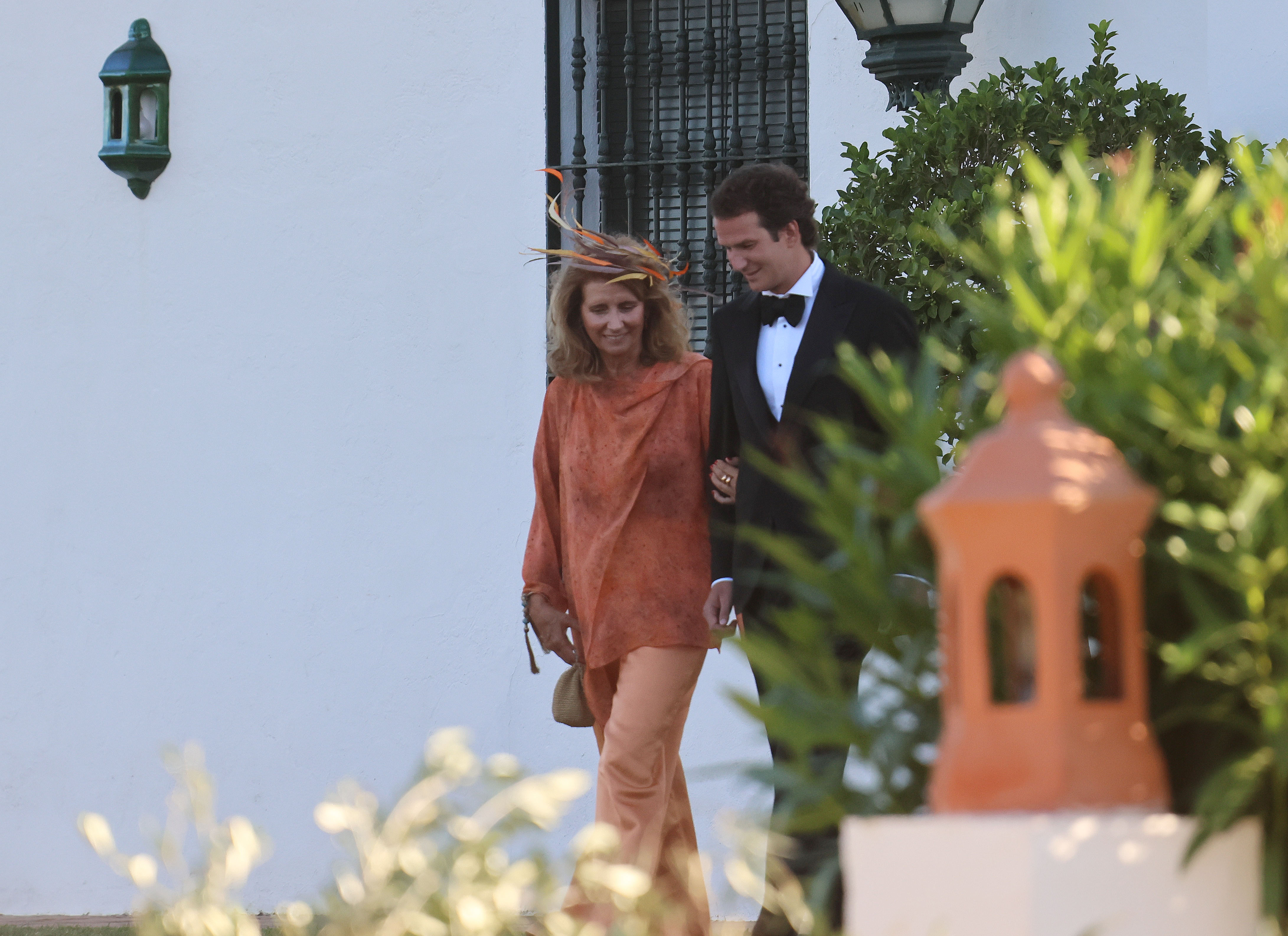 La romántica boda del hijo de Luis Astolfi y Cristina Serrano en Marbella