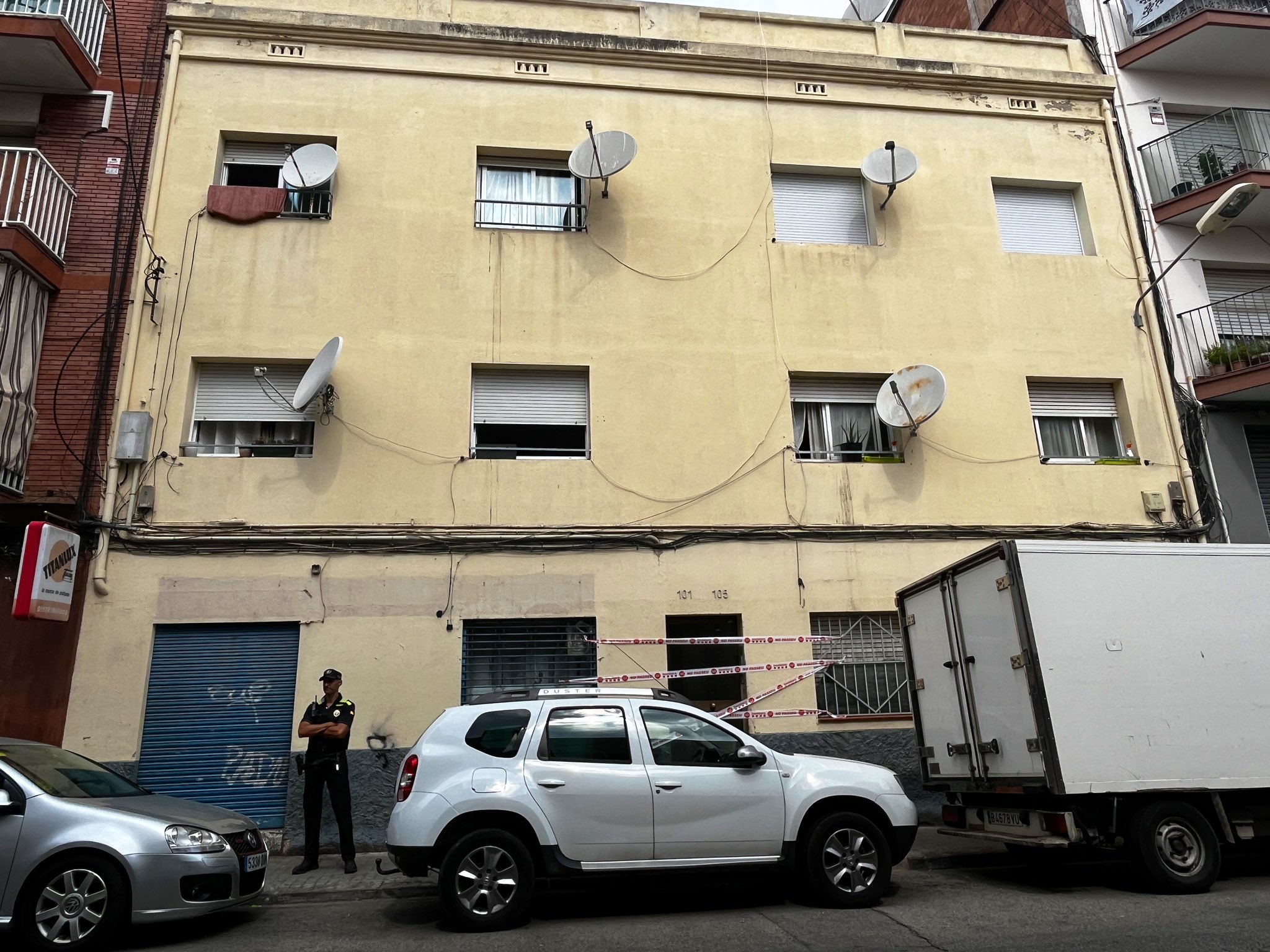 Dos mujeres heridas y una quincena de personas desalojadas por el ...
