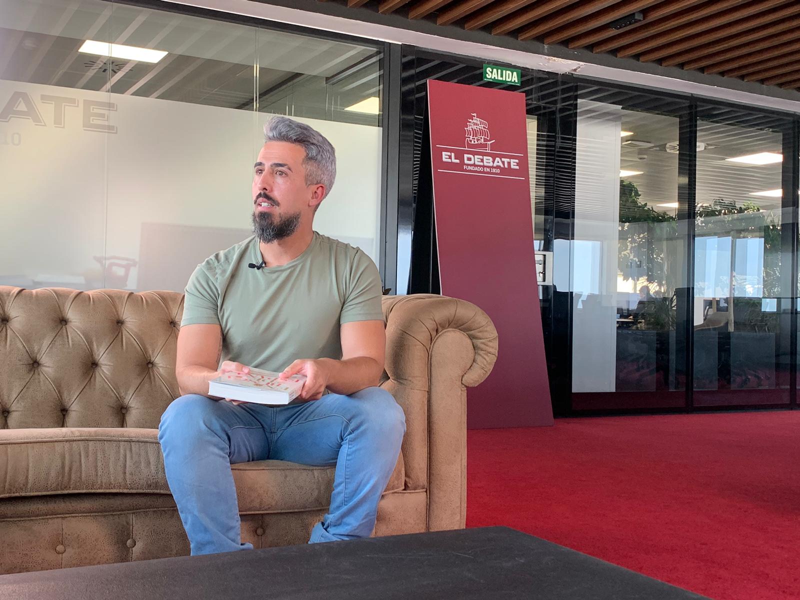 Manuel Á. Cuenca: «España tiene solución mientras que haya españoles que amen España»