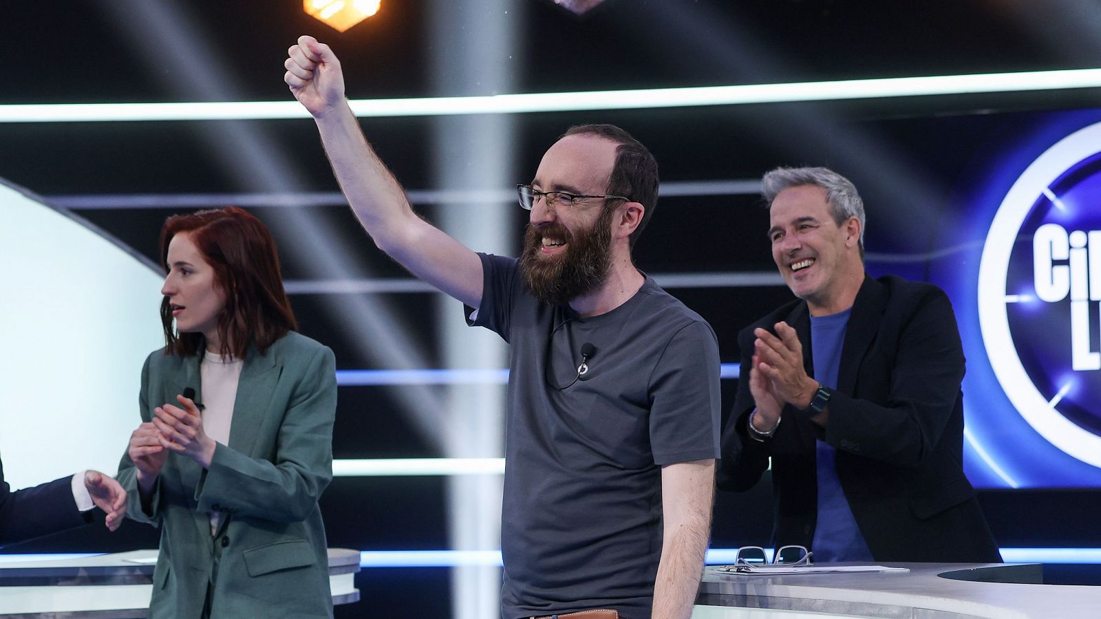 Diego Aguado gana el bote de Cifras y Letras y Manu supera el récord de ...