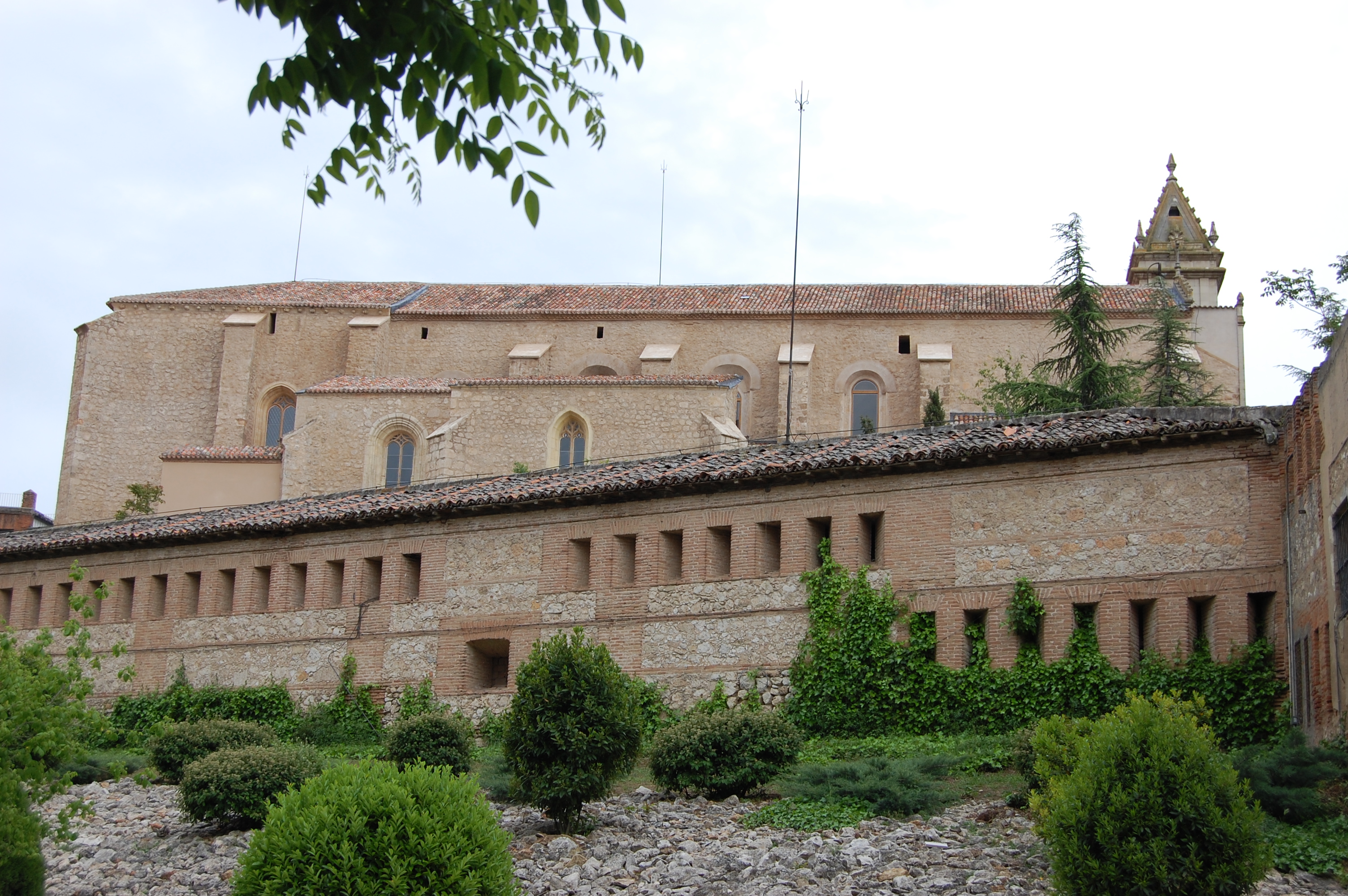 El Fuerte de San Francisco acumula acciones legales, pero no se ...