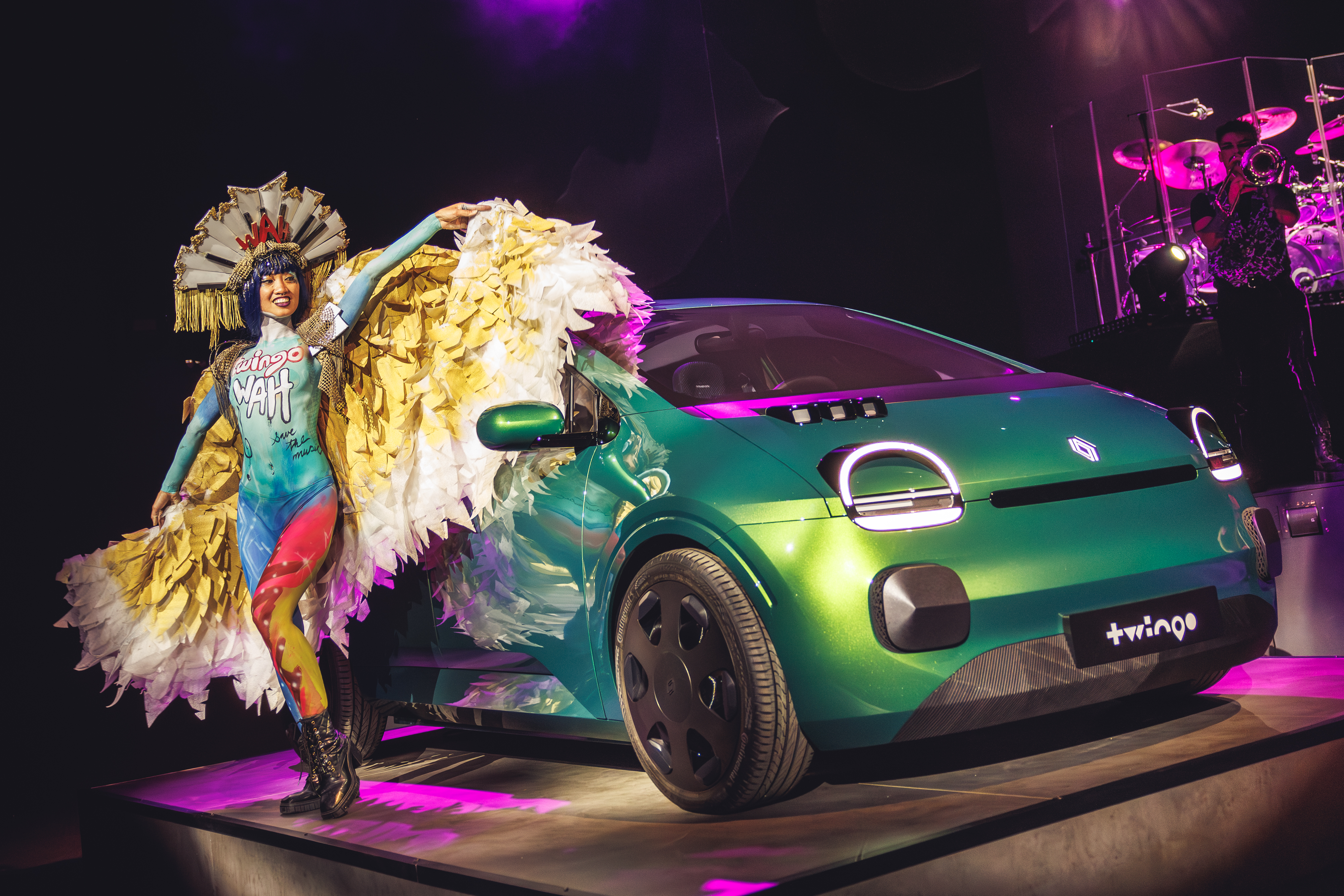 Por qué WAH es el mejor plan inmersivo con cena, show épico y fiesta ...