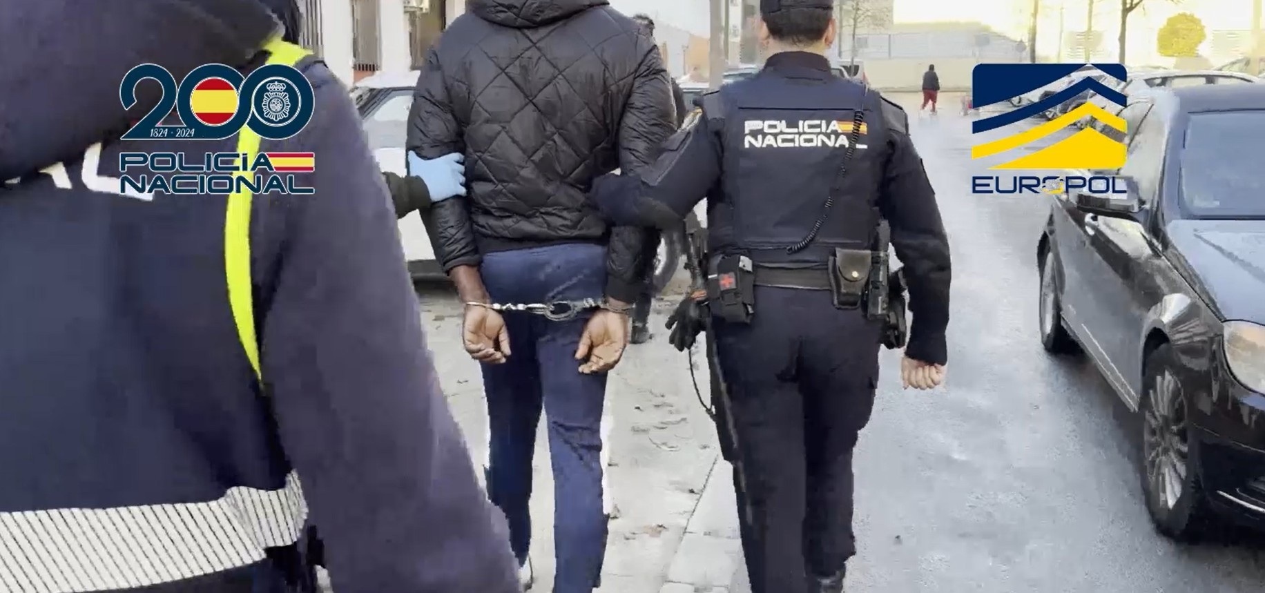 La Policía y Europol frenan una red de la secta Black Axe que llevaba ...