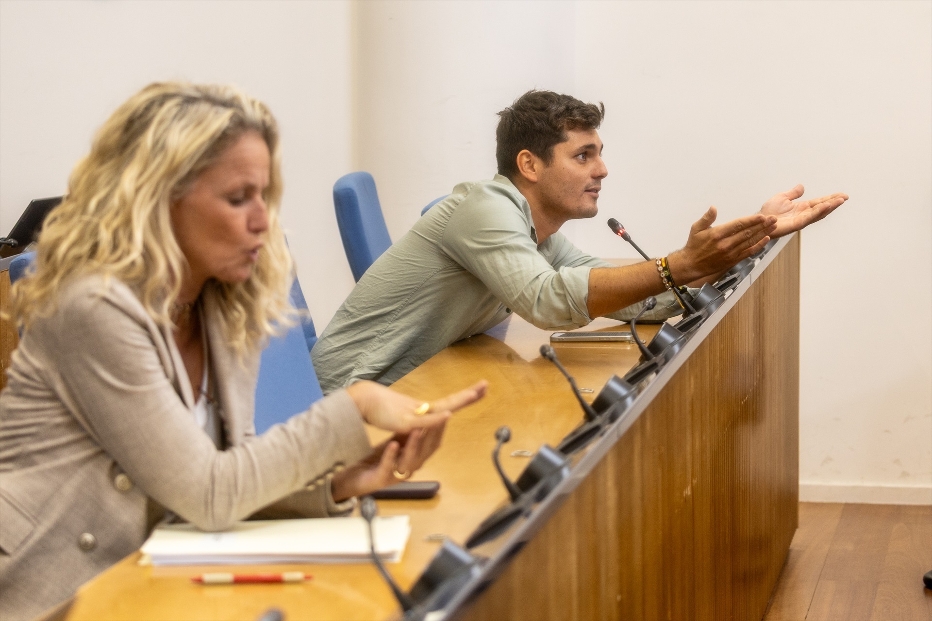 El Congreso atribuye infracciones graves a Vito Quiles y Bertrand ...