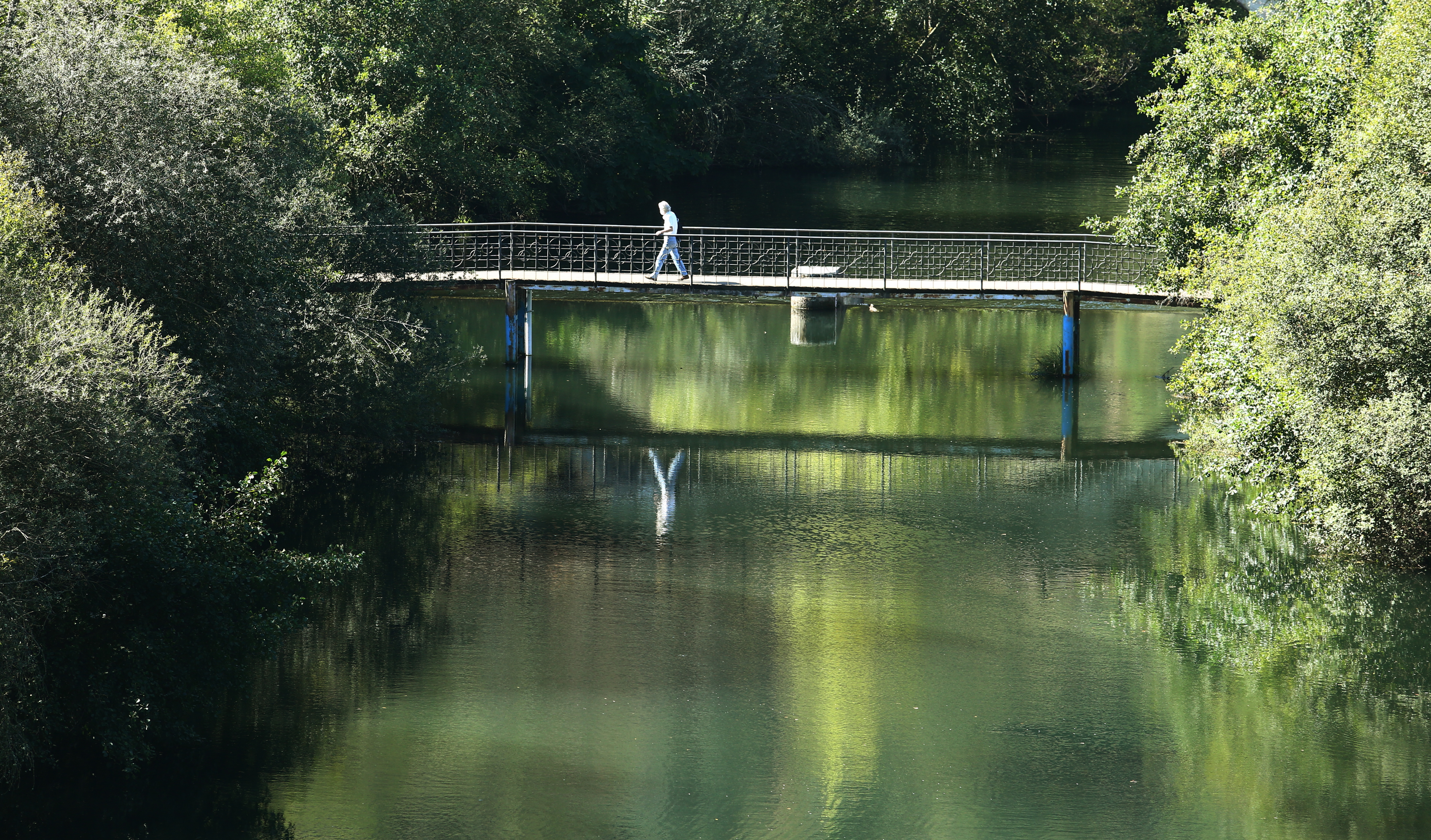 Hallan un cadáver flotando en el río Sil de Ponferrada