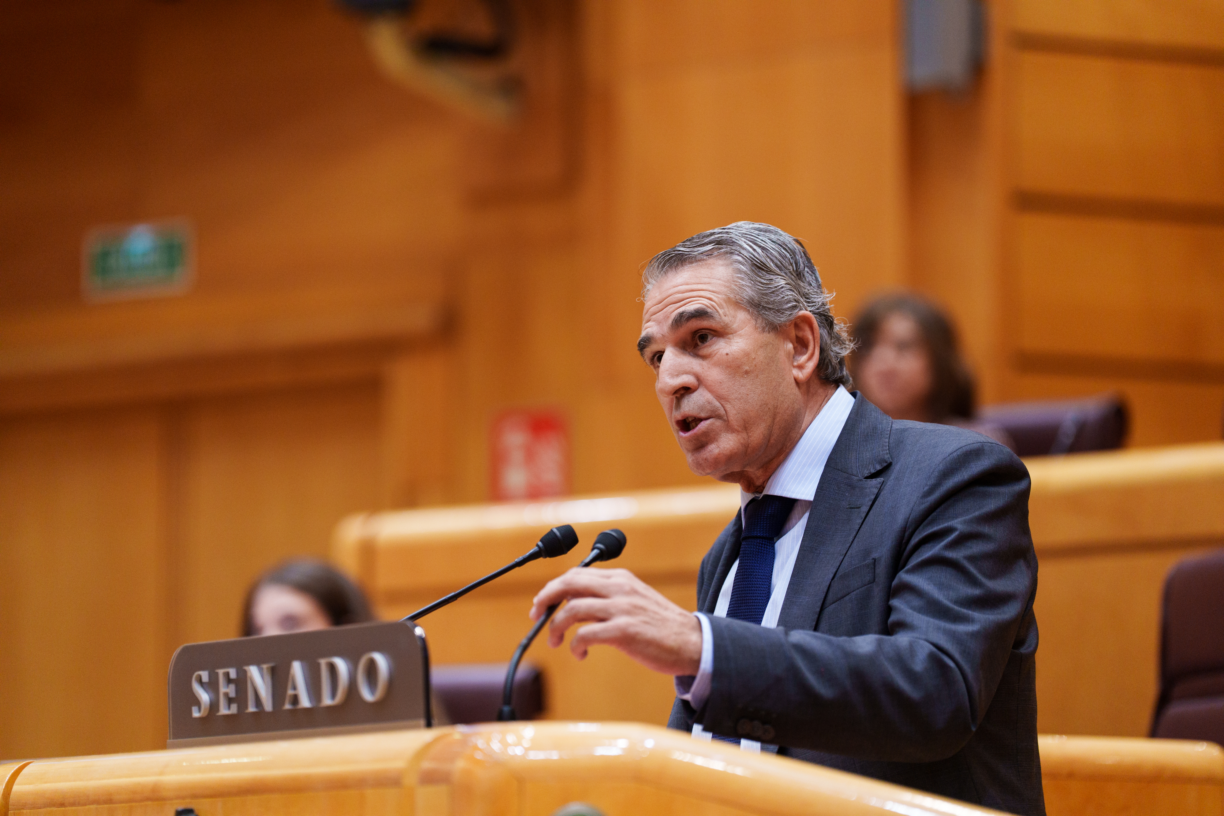 «Guardar la caja del hedor de un gobierno corrupto», la dura crítica ...